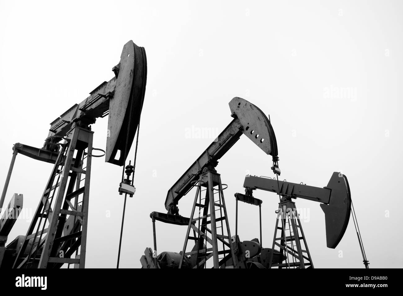 Oil rig Black and White Stock Photos & Images - Alamy