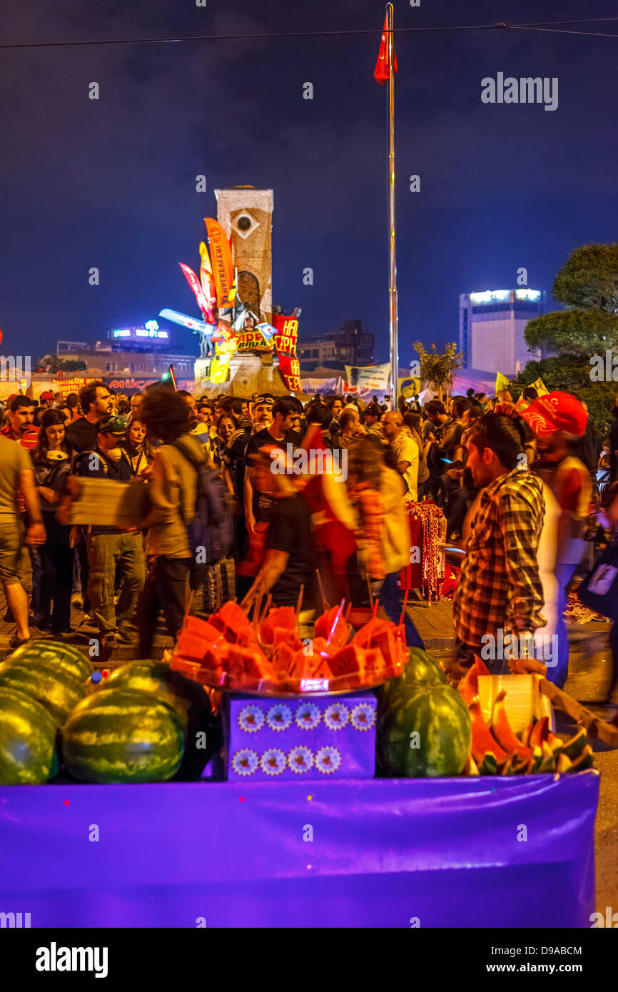 Ataturk monument covered flags man hi-res stock photography and images ...