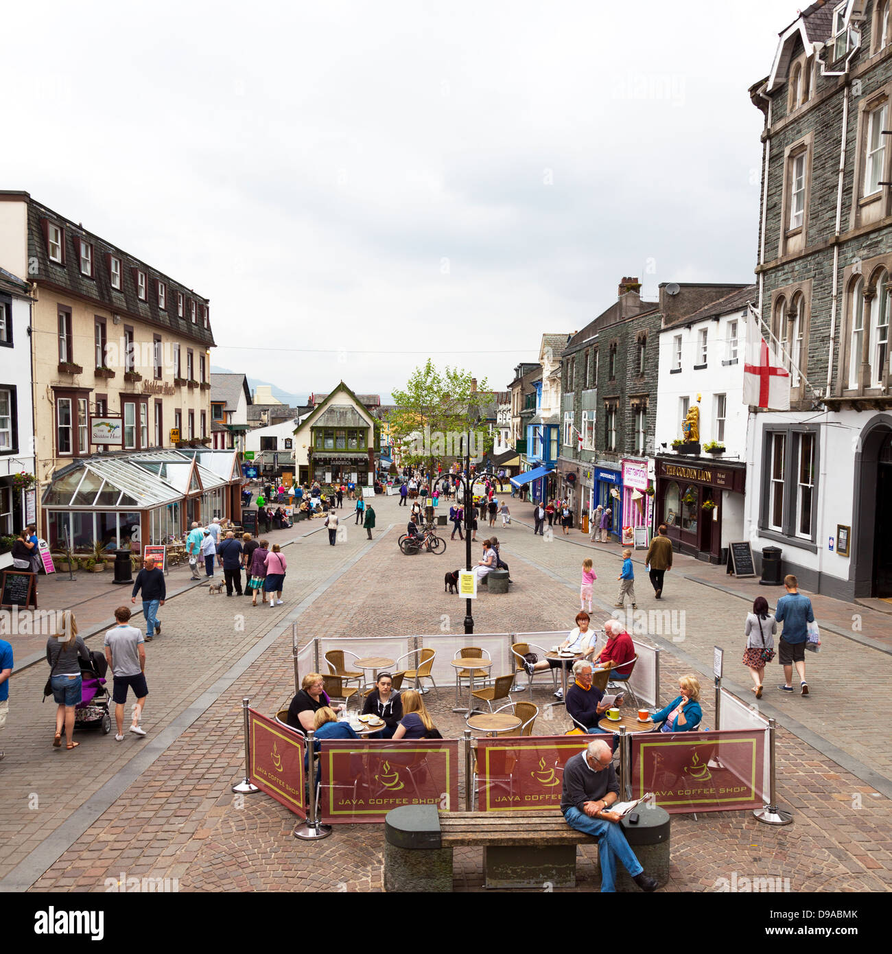 Keswick town centre, Cumbria, Lake District National Park, Lakeland, UK ...