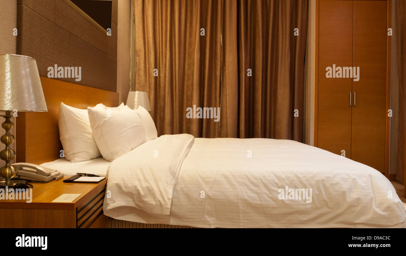 hotel room interior Stock Photo - Alamy