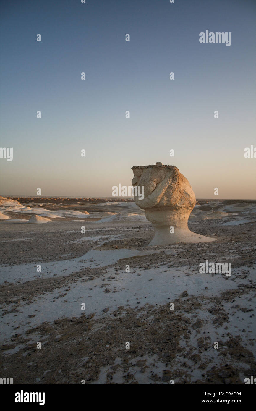 Sunset in the White desert, Egypt Stock Photo - Alamy