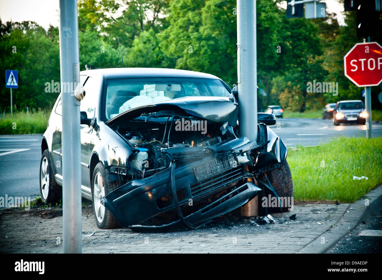 Car lamp post crash hi-res stock photography and images - Alamy