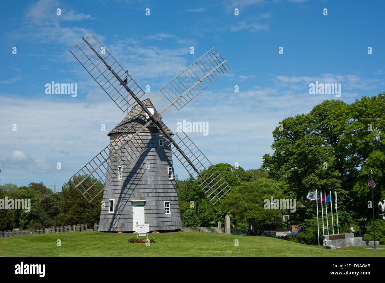 Hook Windmill on Long Island Stock Photo - Alamy