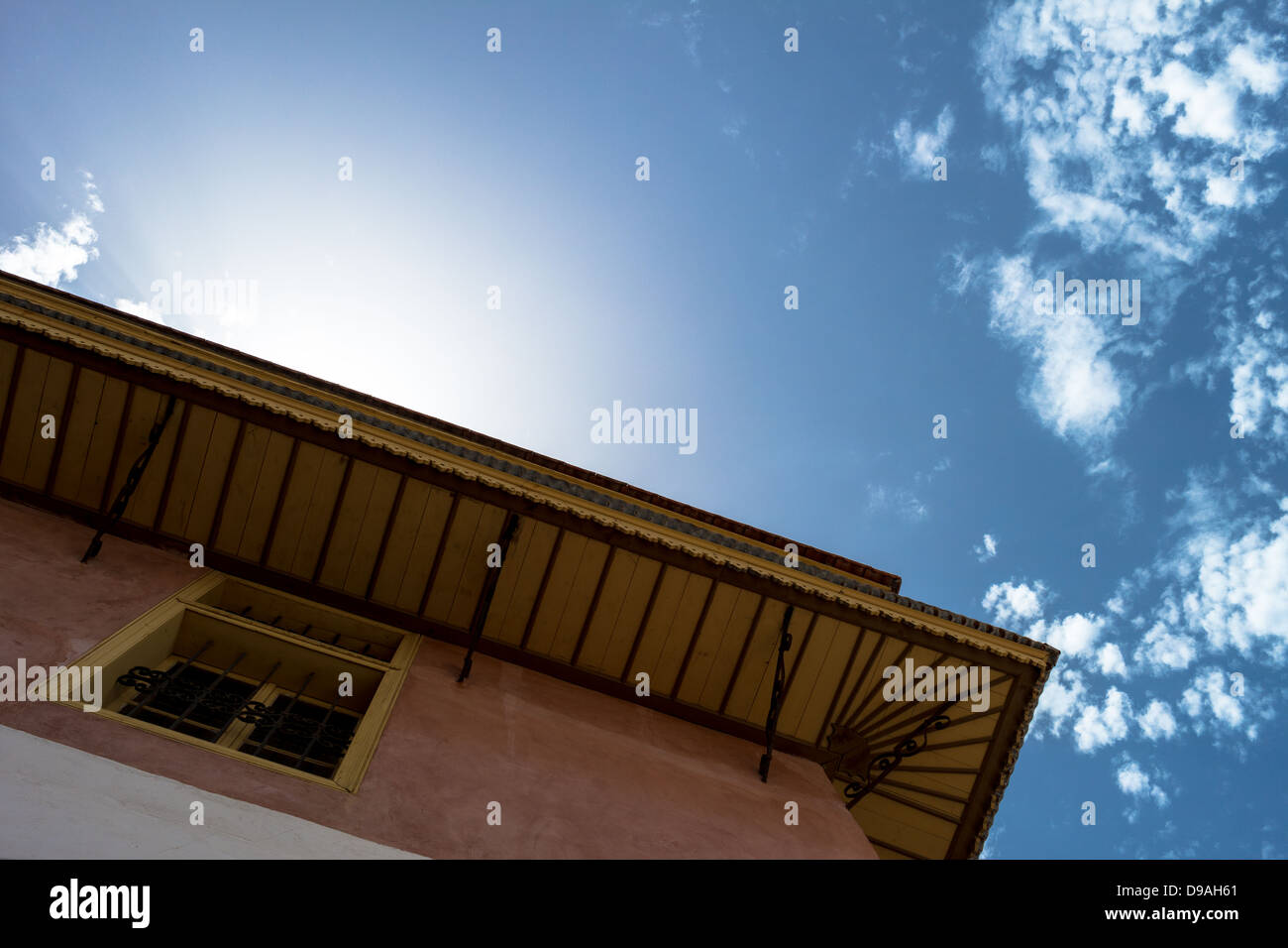 Roof corner hi-res stock photography and images - Alamy