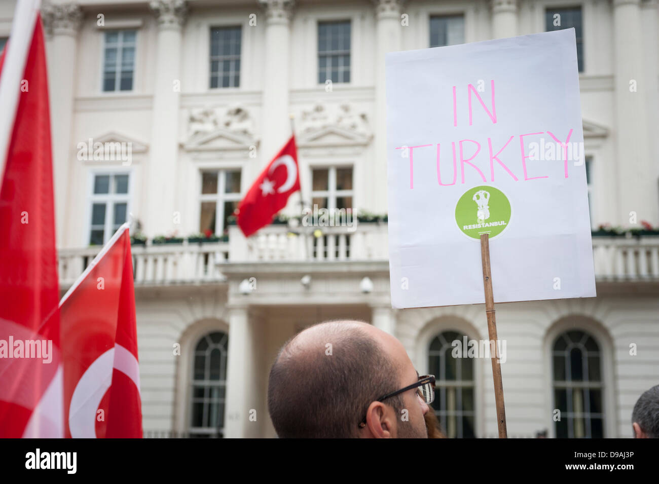 Turkish embassy london hi-res stock photography and images - Alamy