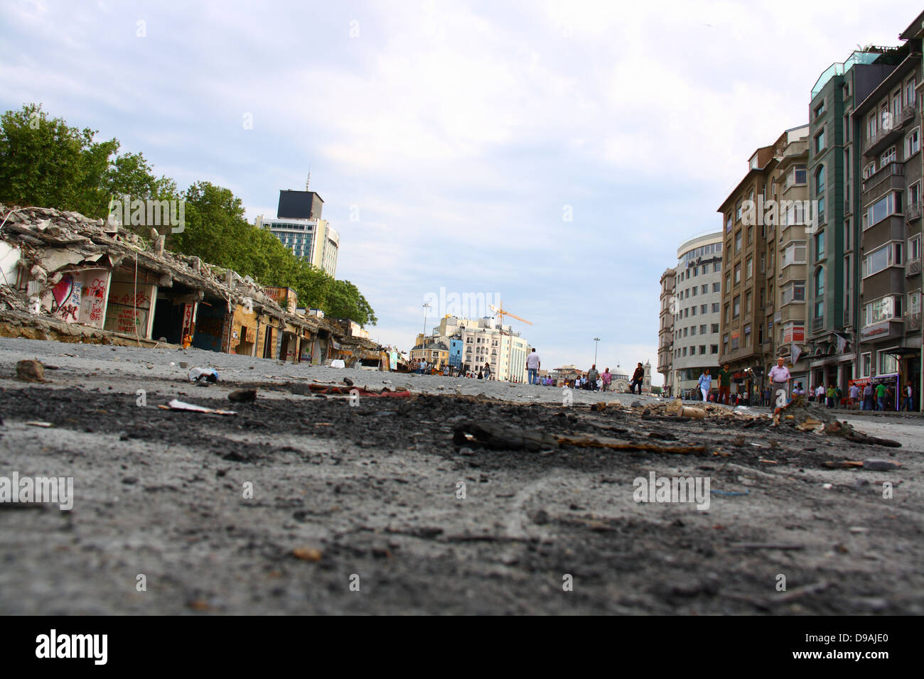 after protest view of roads in istanbul gezi park Turkey Stock Photo ...