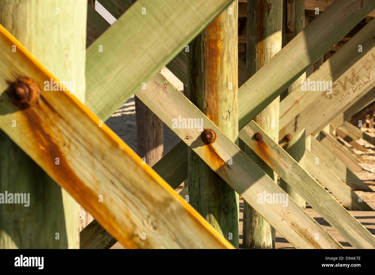 Detailed views of support structure for a boardwalk Stock Photo - Alamy