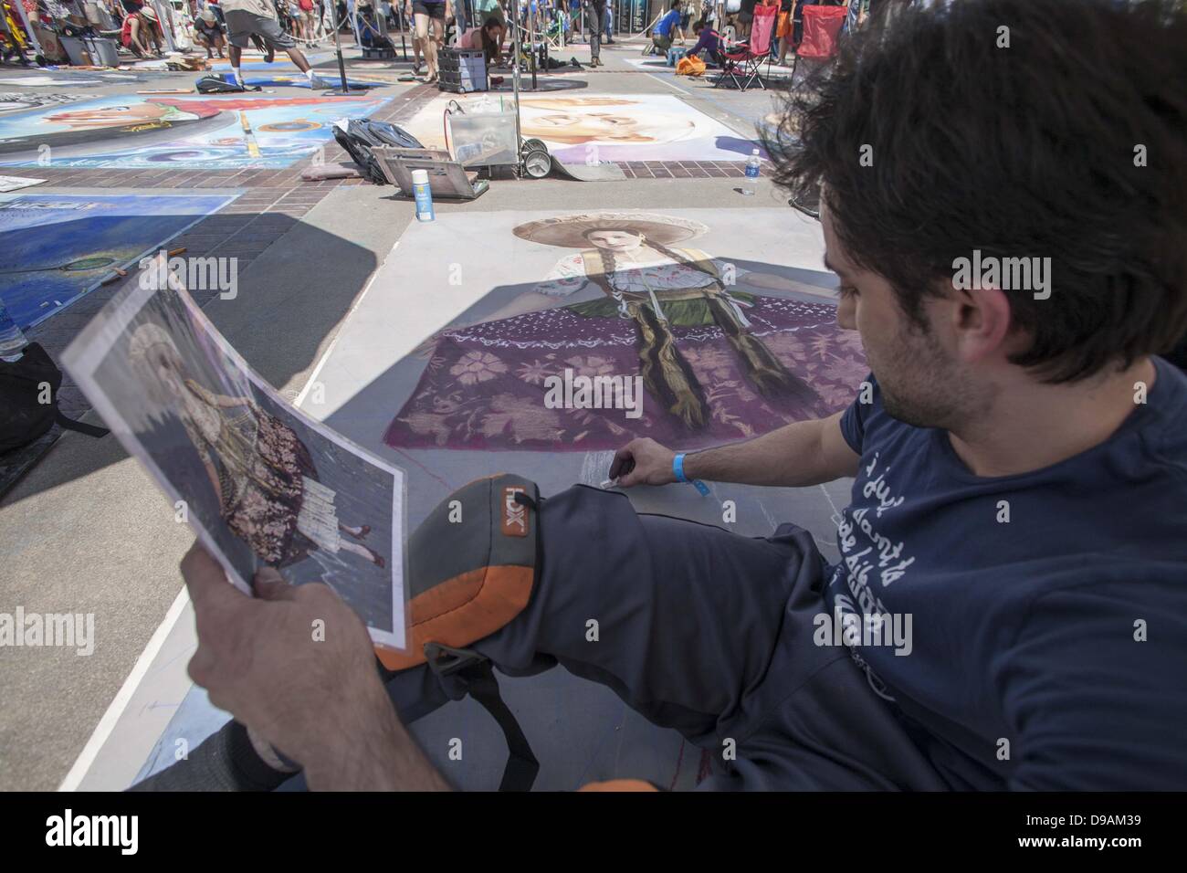 Animators work hi-res stock photography and images - Alamy