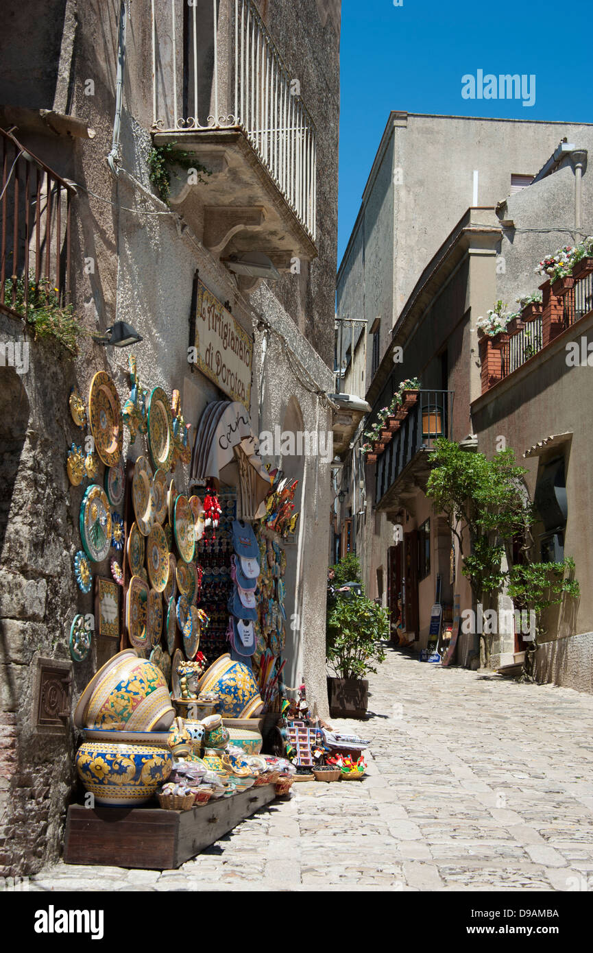 Erice sicily town hi-res stock photography and images - Alamy