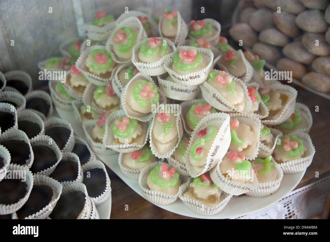 Marzipan cakes, Erice, Sicily, Italy , Marzipangebaeck, Erice, Sizilien ...