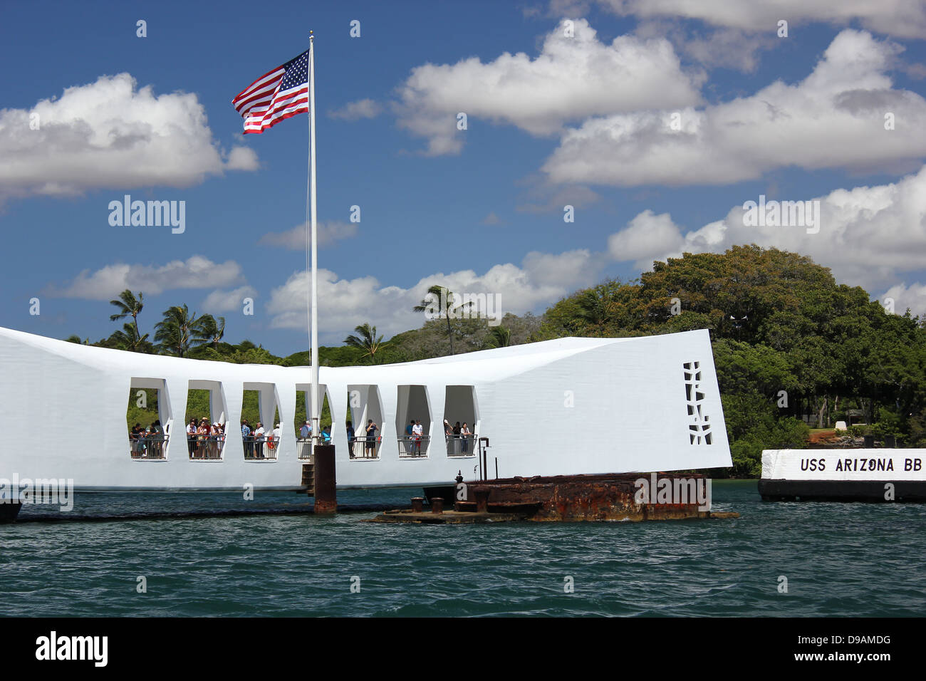 Pearl harbor memorial hi-res stock photography and images - Alamy