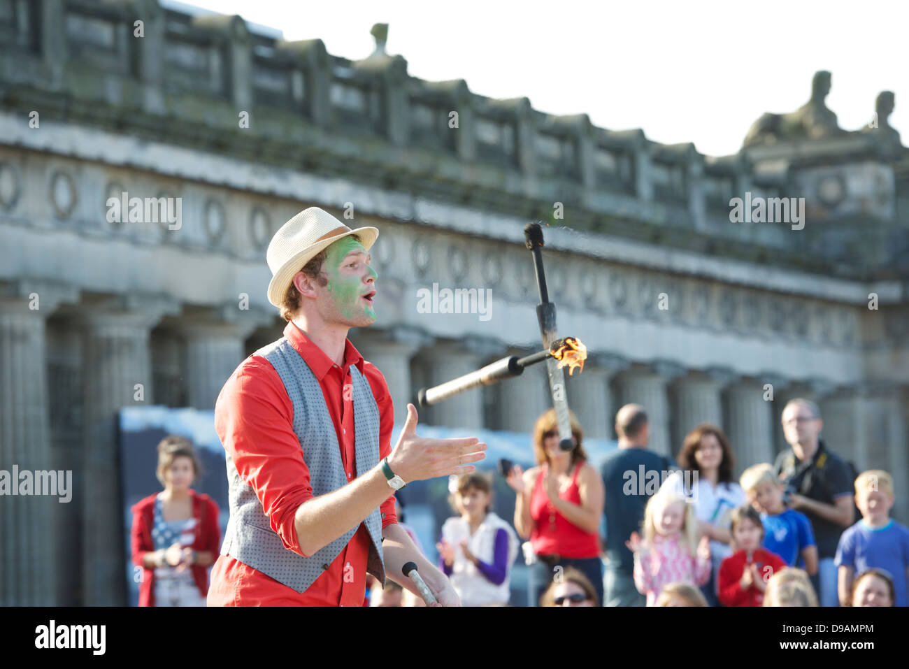 Fire juggler hi-res stock photography and images - Alamy
