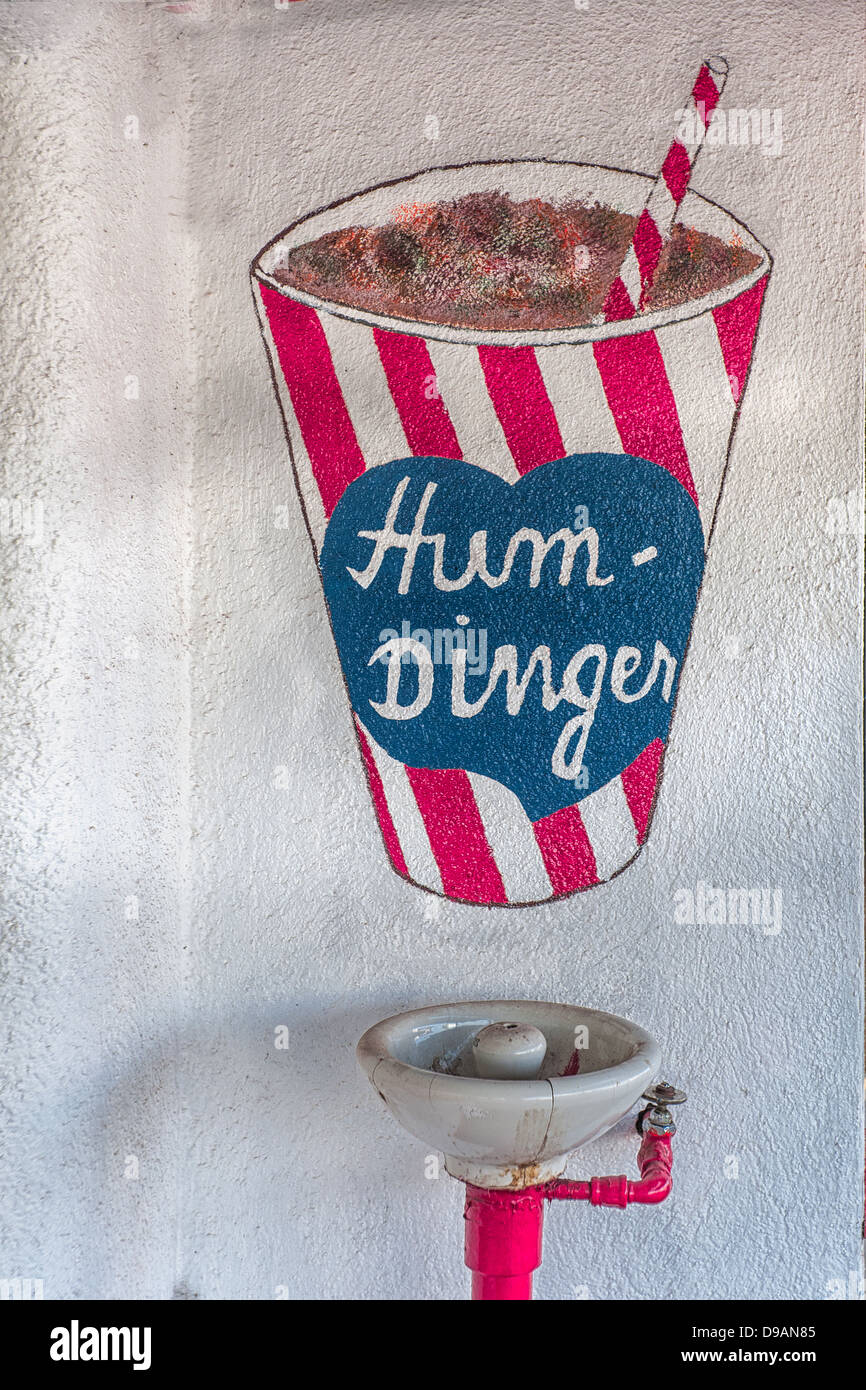 A hand painted advertising sign, Hum-Dinger,Old Route 66 Stock Photo ...