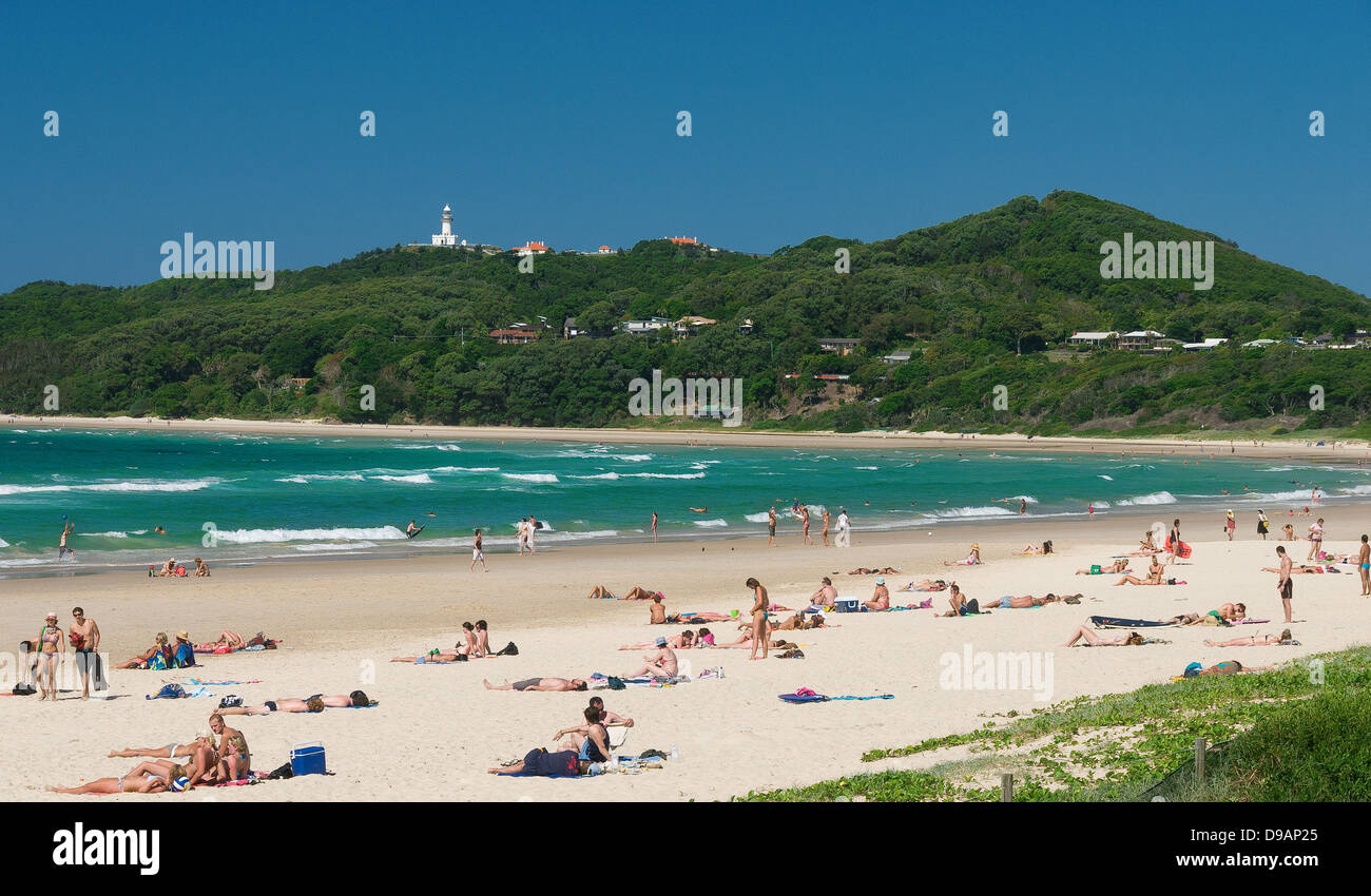 Busy beach scene hi-res stock photography and images - Alamy