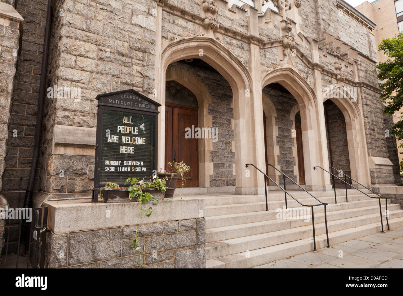 Welcome to church hi-res stock photography and images - Alamy