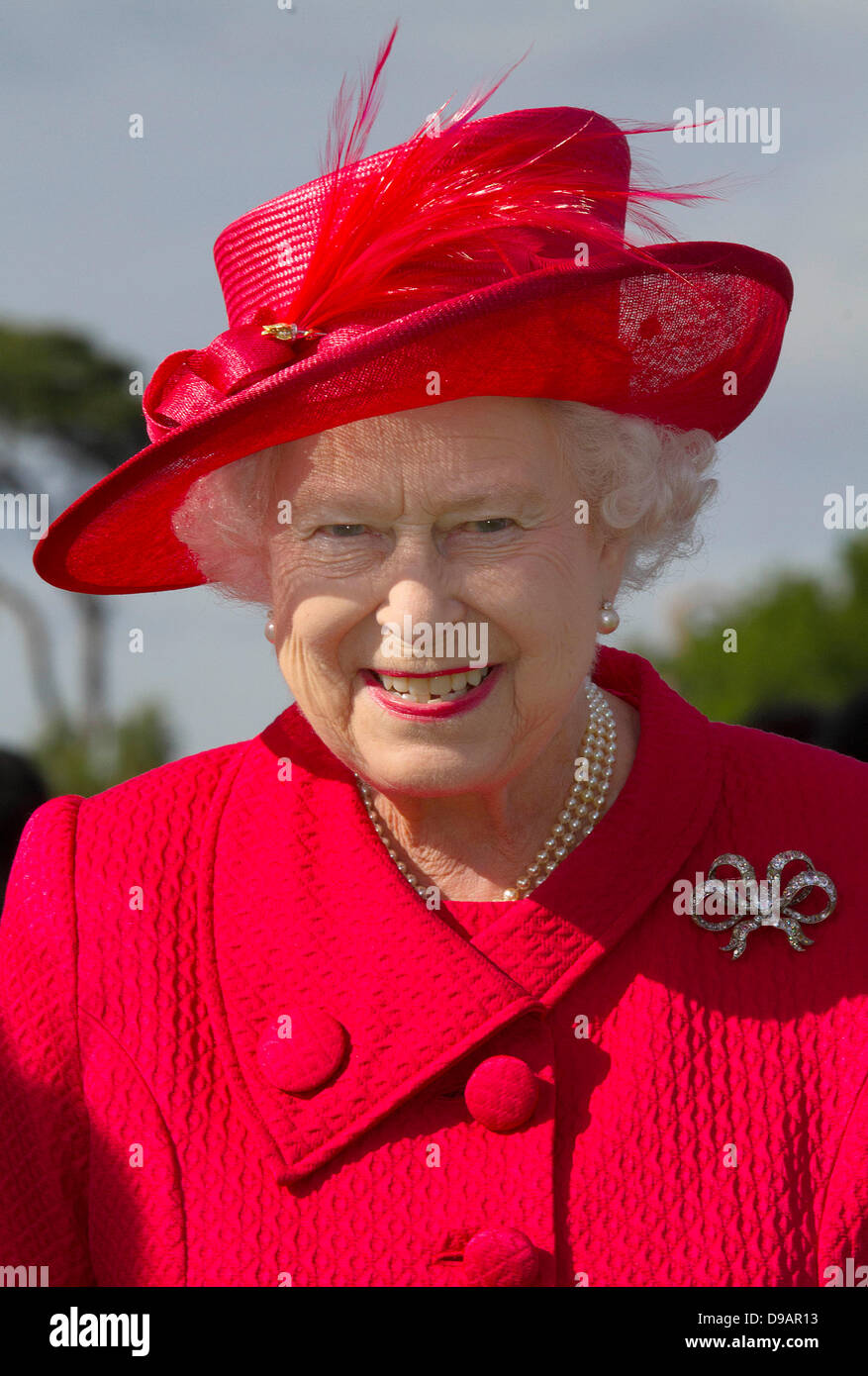 Cartier queen’s cup hi-res stock photography and images - Alamy