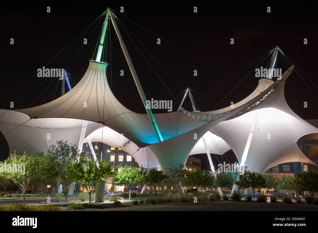 ASU Skysong Innovation Center, Scottsdale, Arizona, USA (at night Stock ...