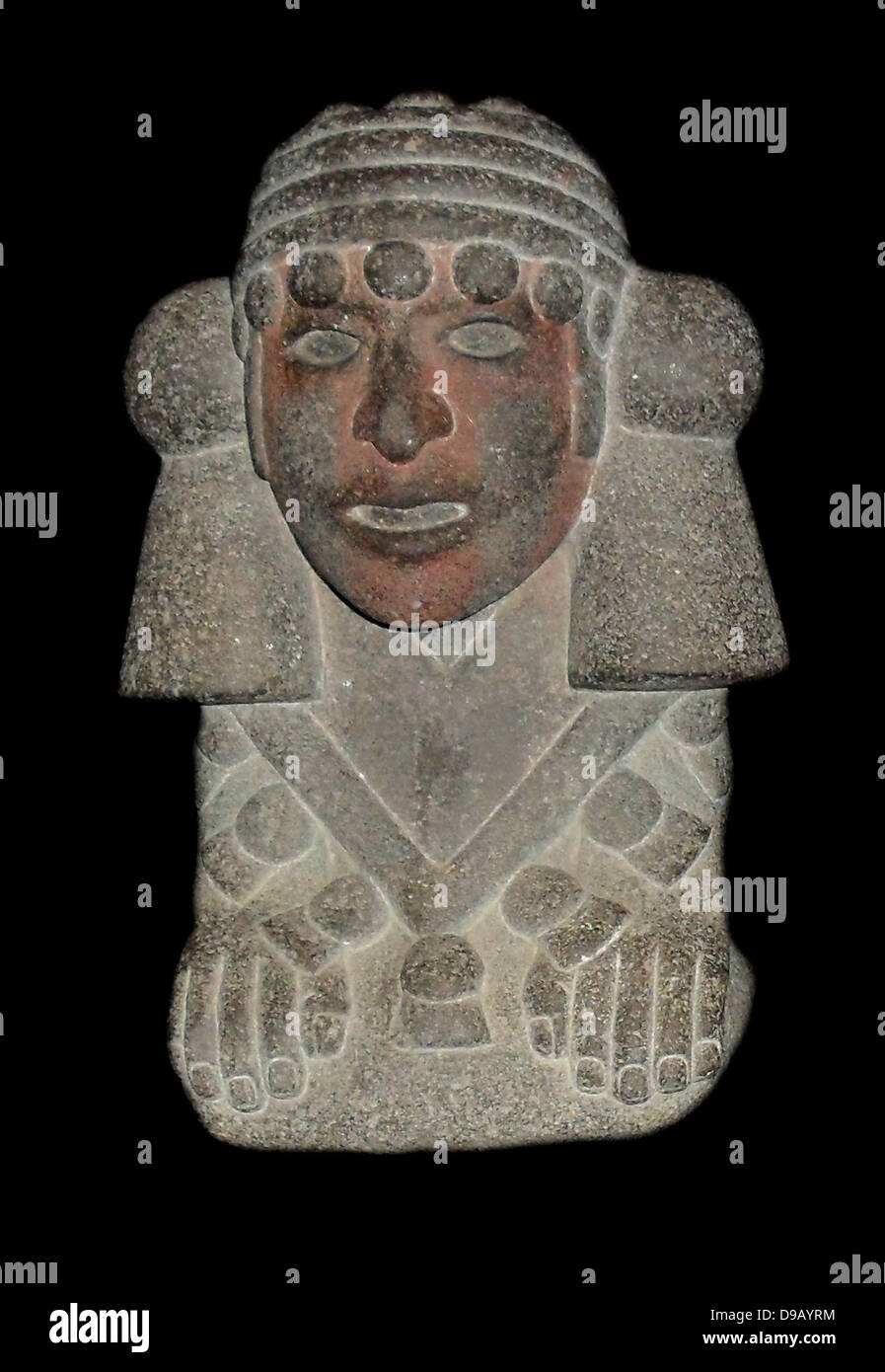 Aztec sun stone with tonatiuh hi-res stock photography and images - Alamy