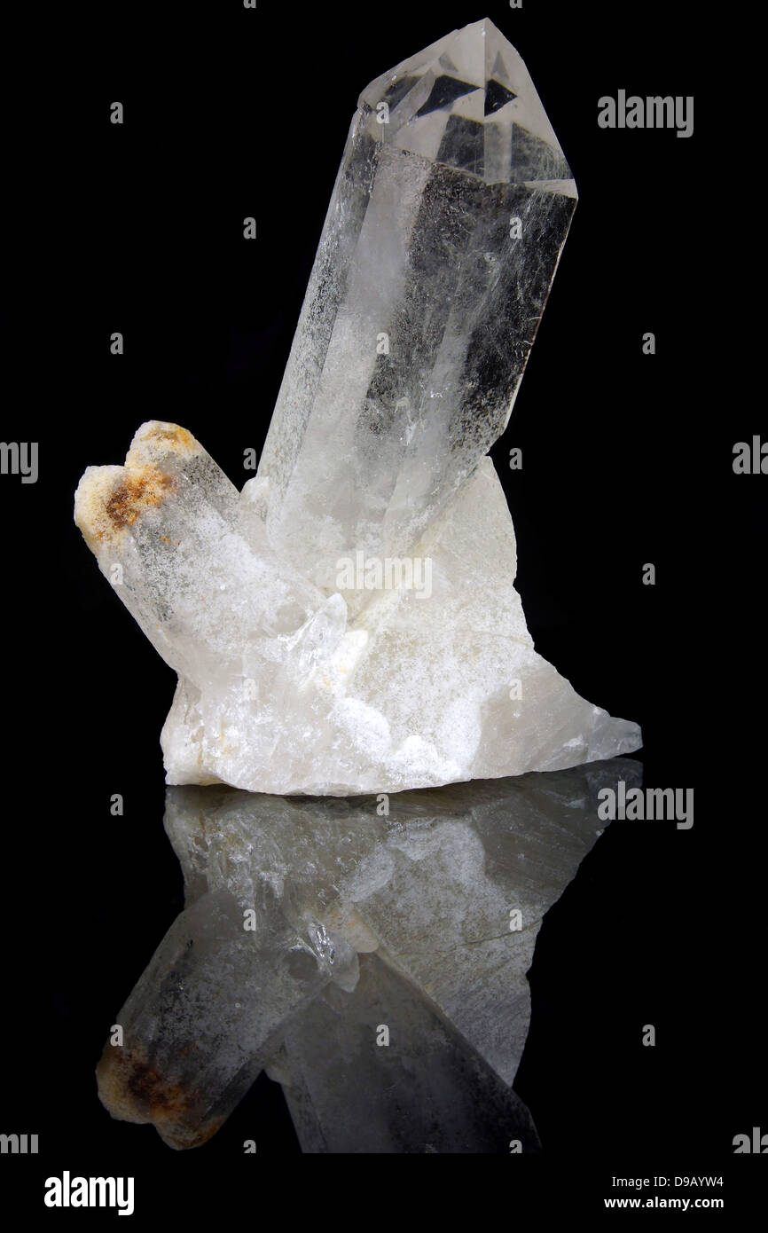 Quartz on black background, close up Stock Photo - Alamy