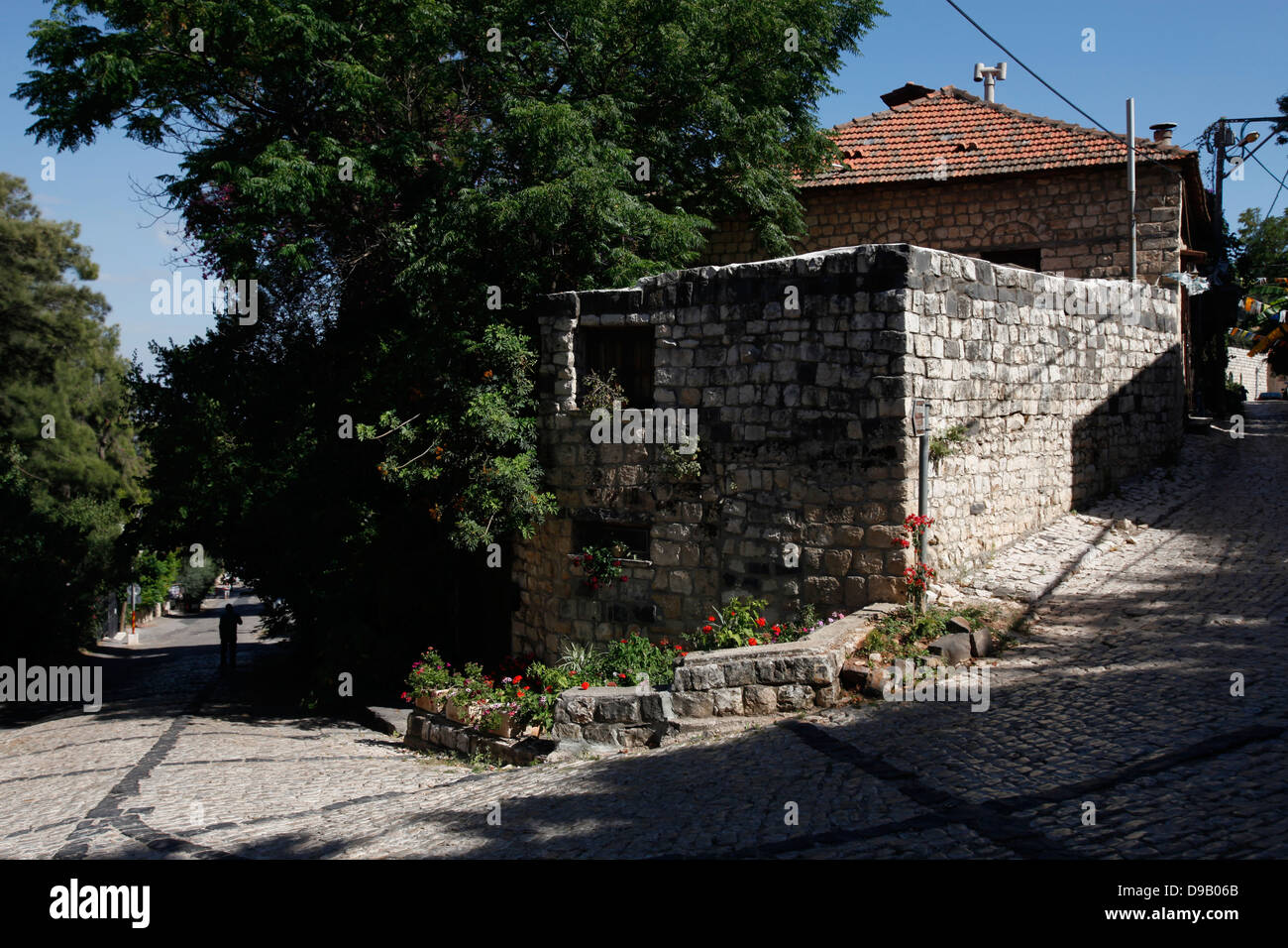 The old town of Rosh Pinna in the eastern slopes of Mount Kna'anin in ...