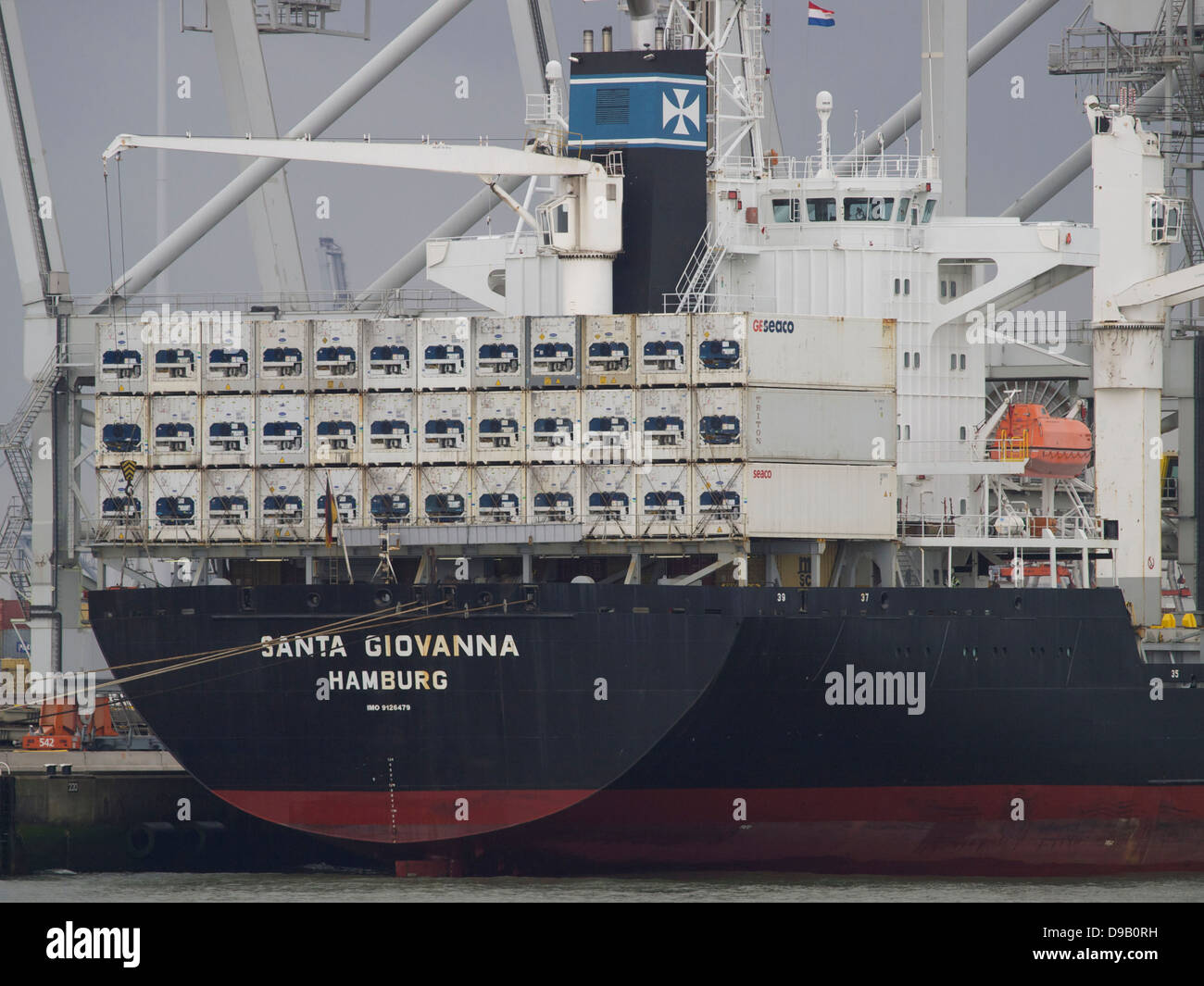 Container ship santa giovanna in hi-res stock photography and images ...