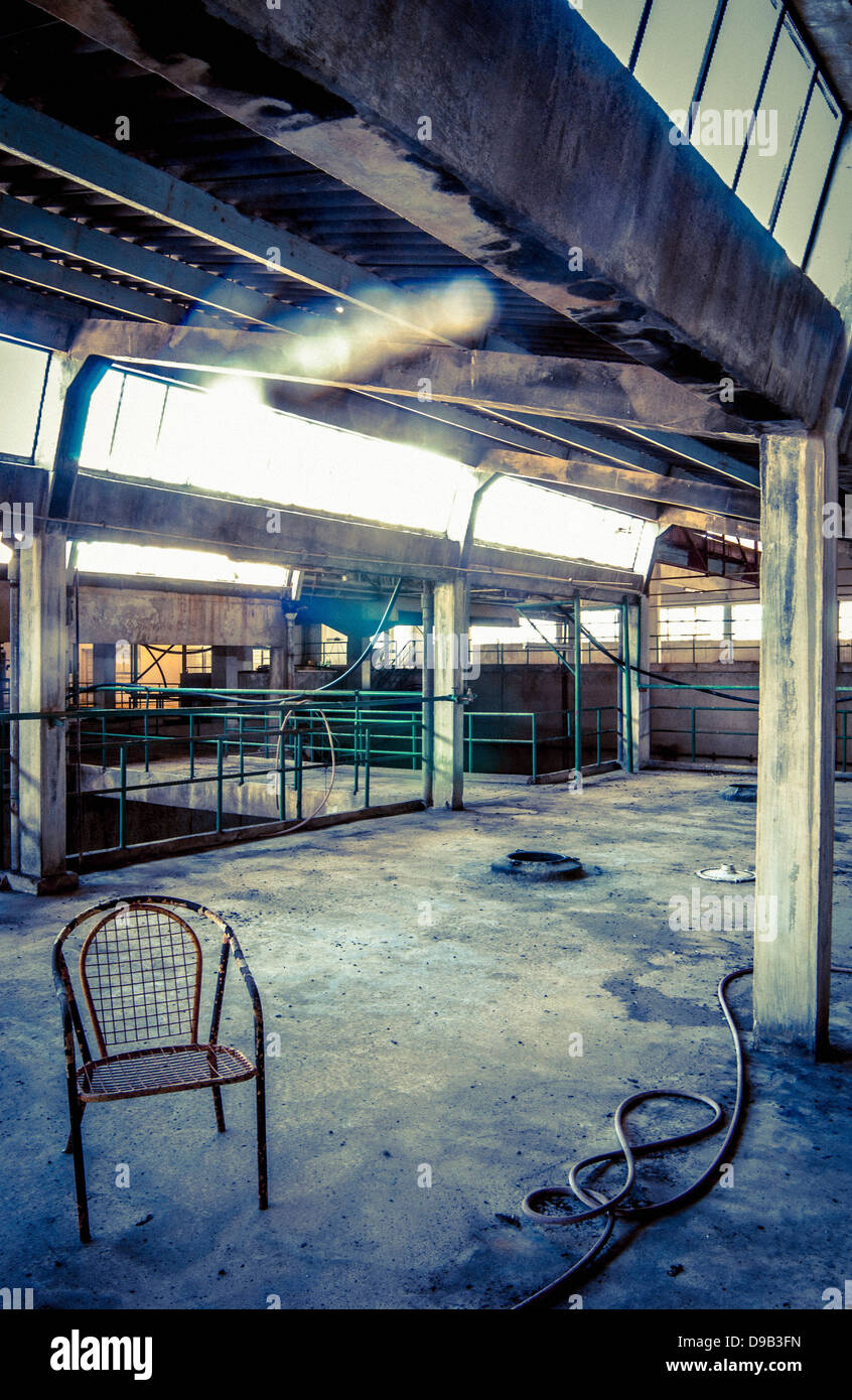 Old Factory Interior Stock Photos & Old Factory Interior Stock Images ...