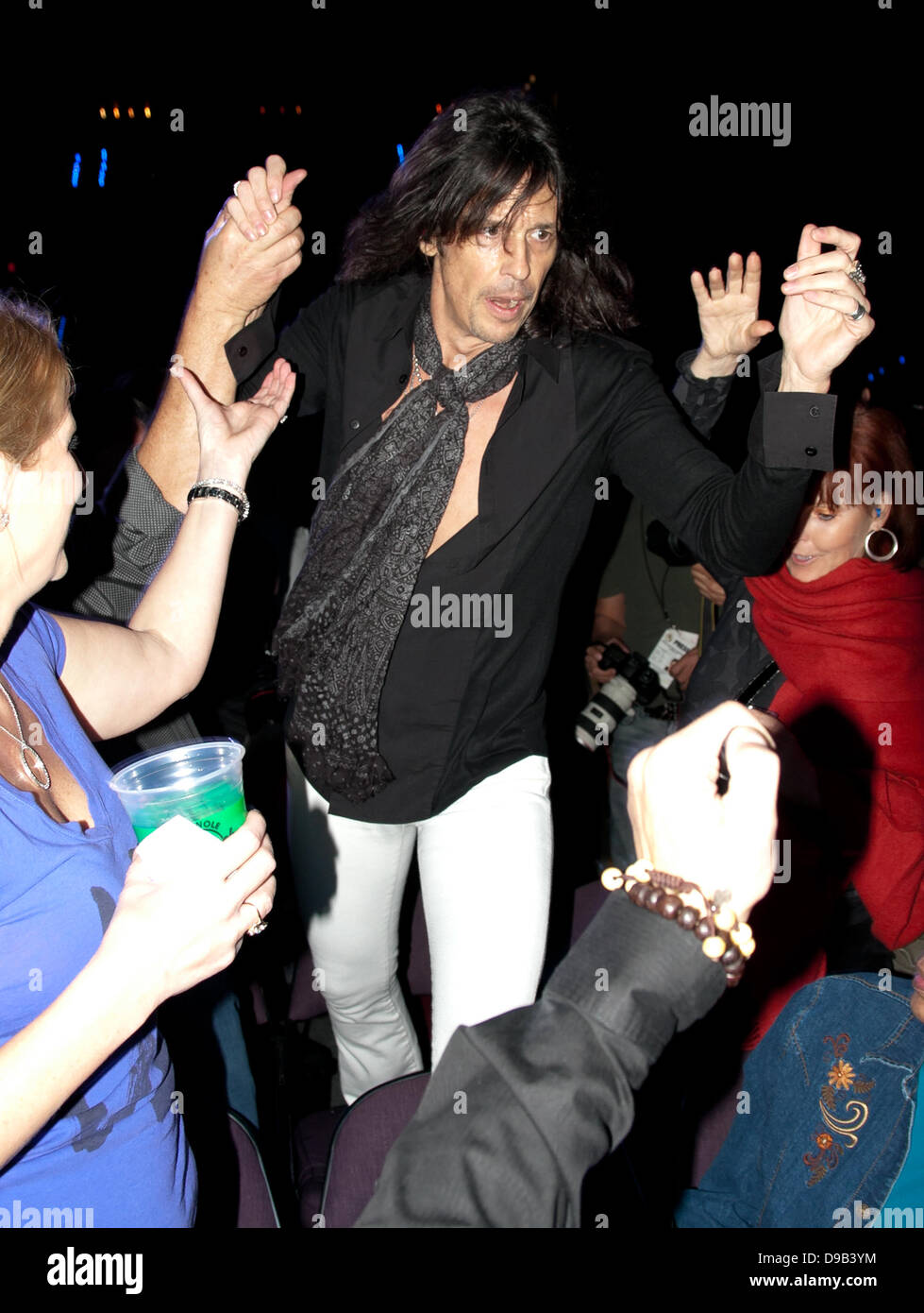 Kelly Hansen of Foreigner performing live in concert at the Seminole ...