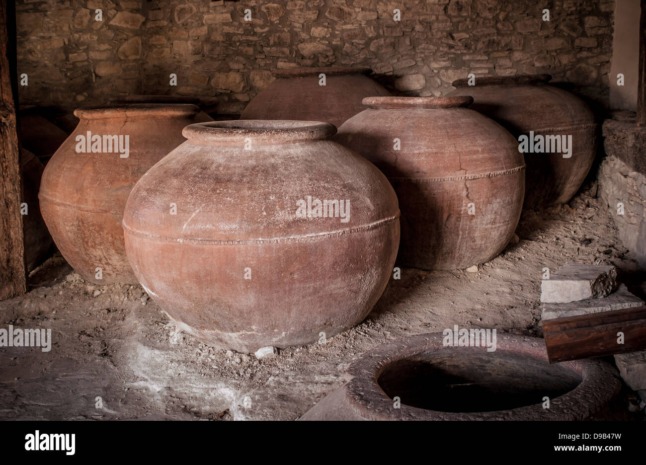 Traditional teracotta pots, Cyprus Stock Photo - Alamy