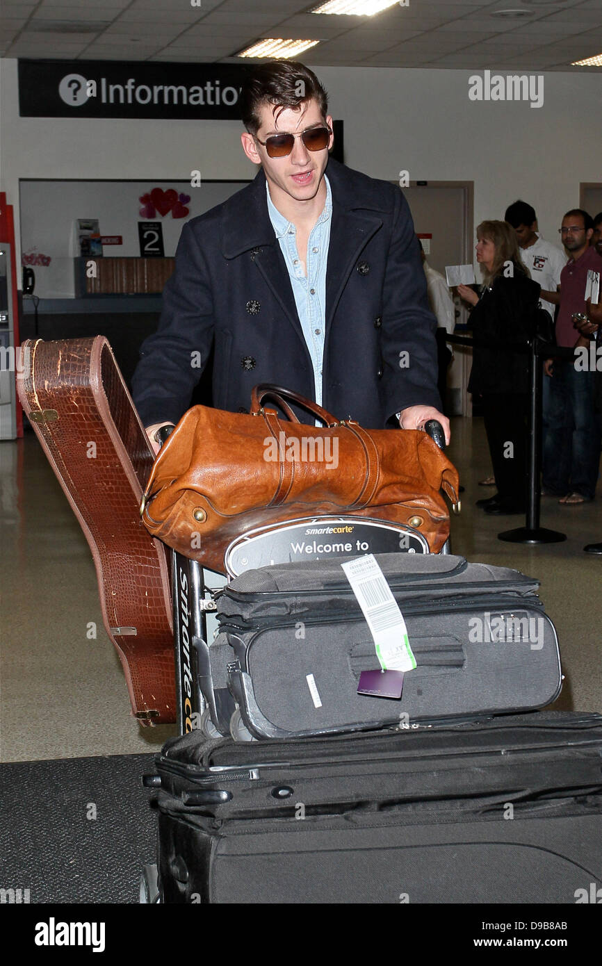Arctic monkeys frontman alex turner hi-res stock photography and images ...