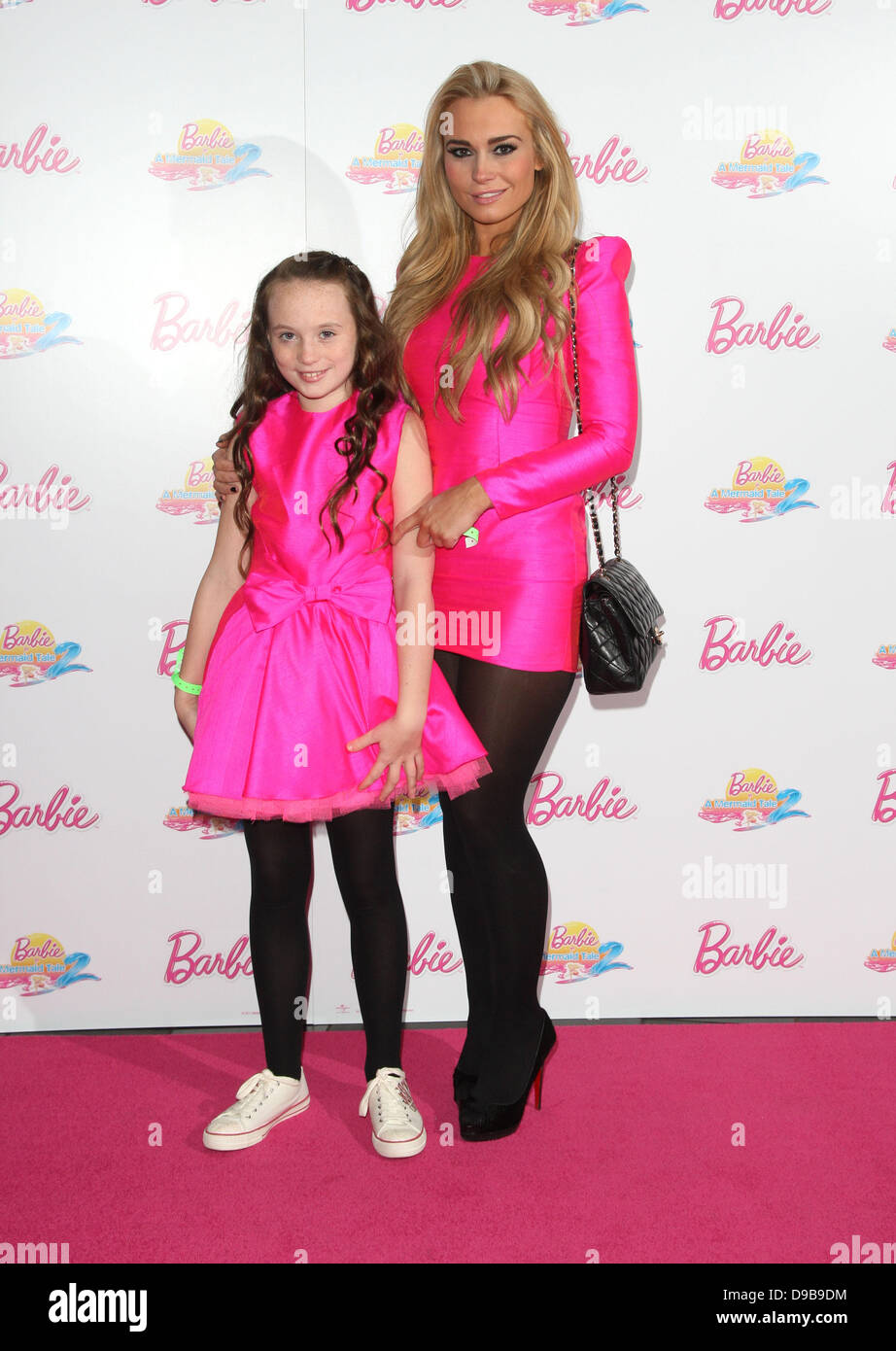 Amanda Harrington from Desperate Scousewives, with her daughter Barbie ...