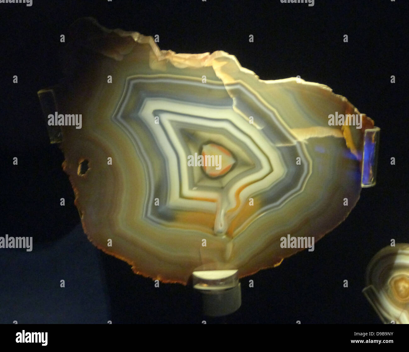 Chalcedony Rocks High Resolution Stock Photography and Images - Alamy