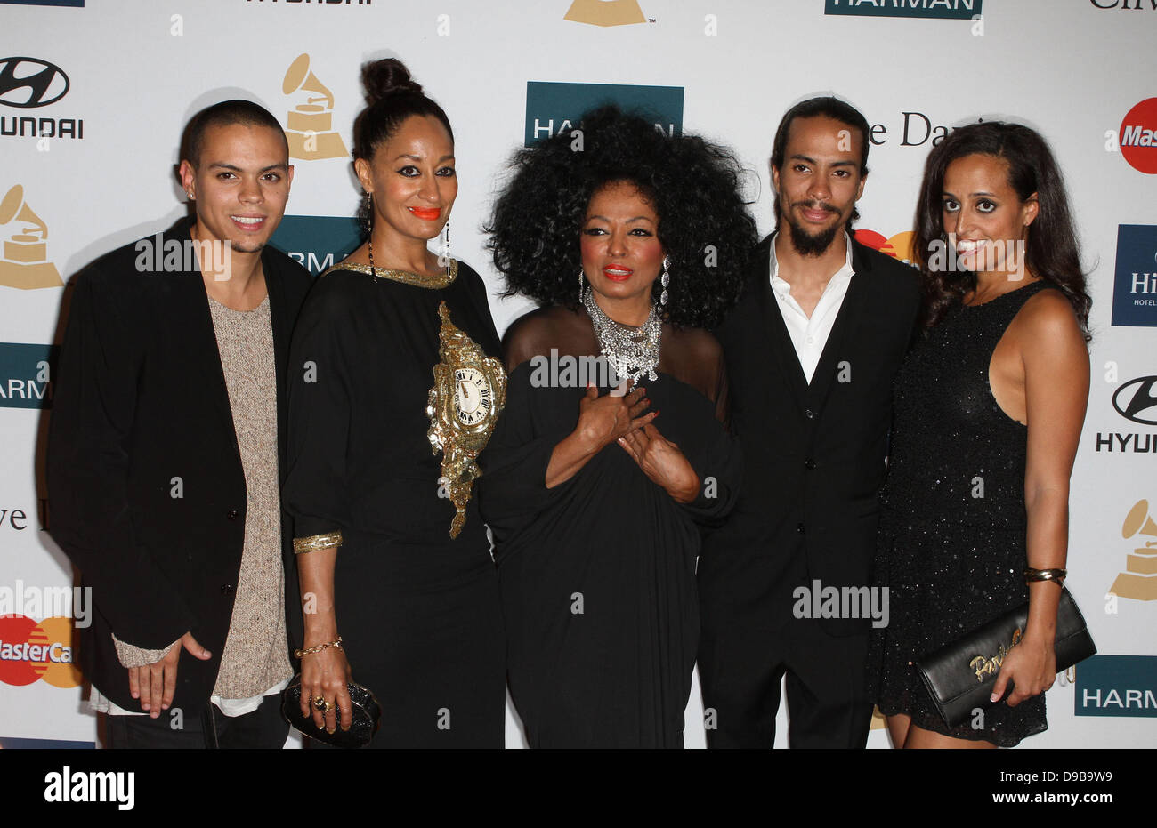 Diana Ross with her Children Clive Davis And The Recording Academy's ...