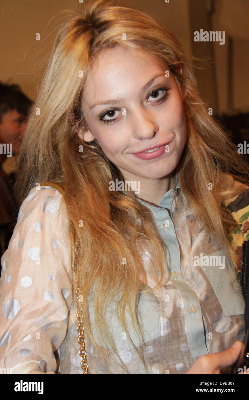 Cory kennedy and charlotte ronson hi-res stock photography and images ...