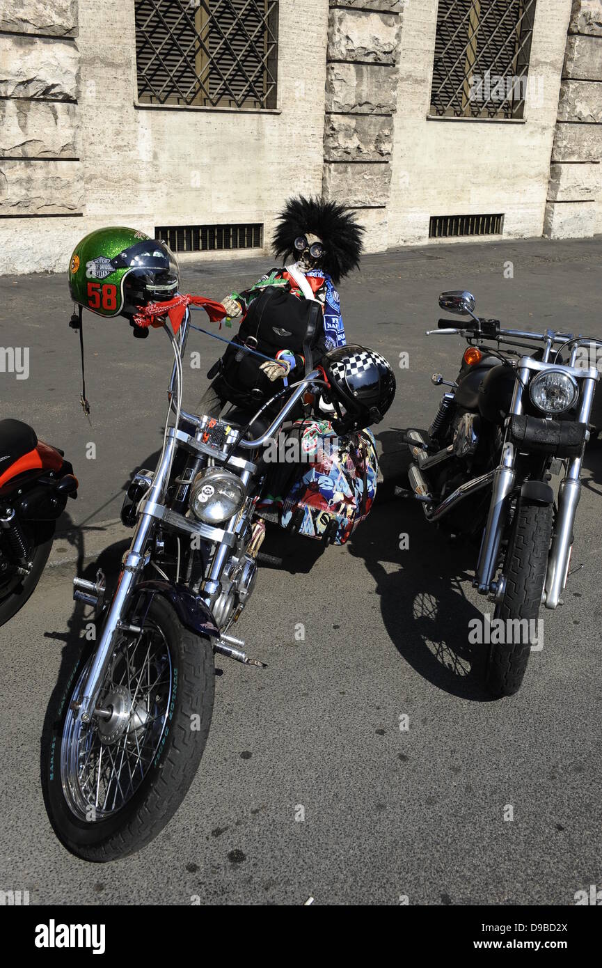 Italy riders 110th celebrations anniversary harley davidson hi-res ...
