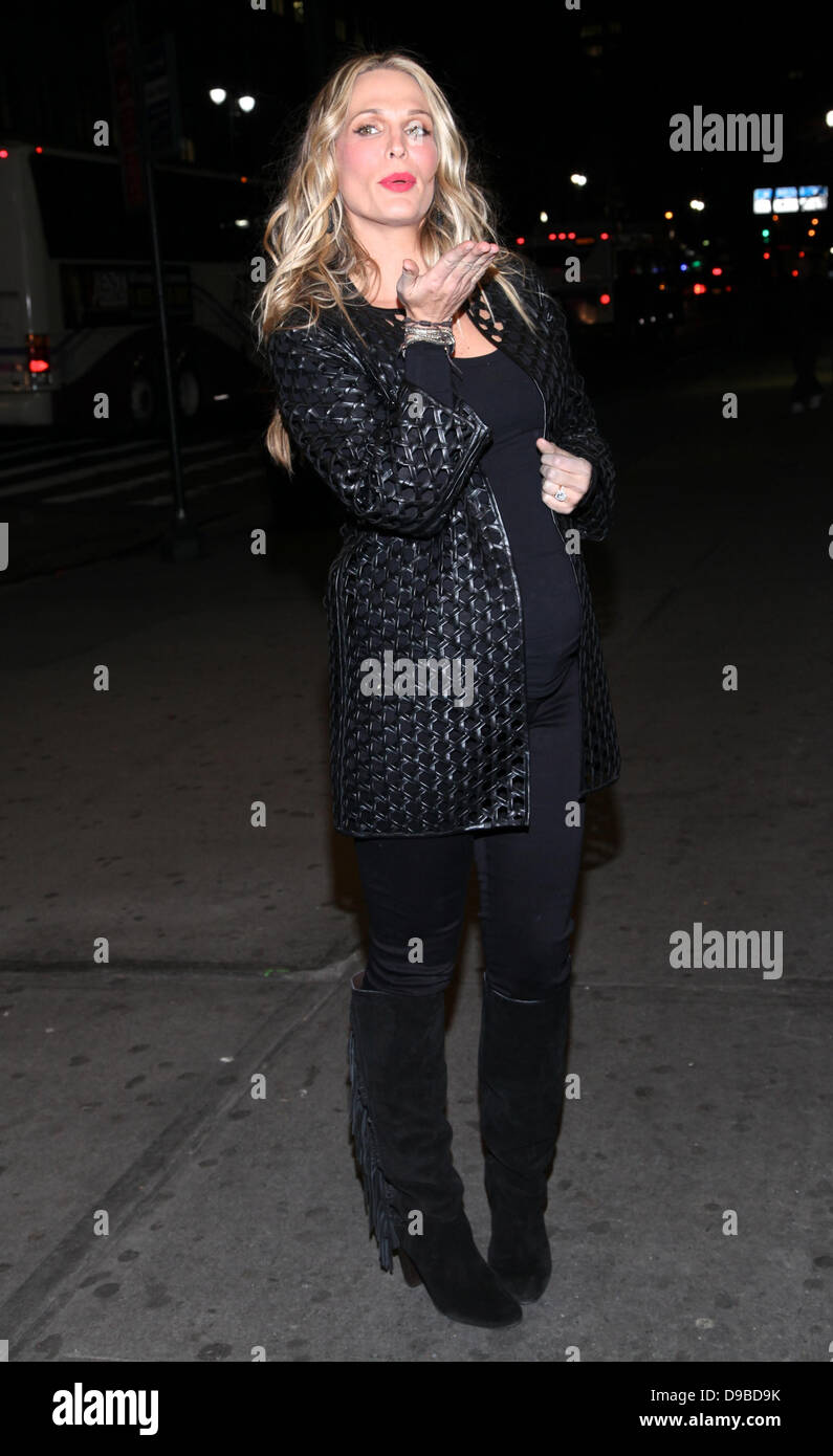 Molly Sims Mercedes-Benz Fashion Week Fall 2012 - Rock & Republic For ...