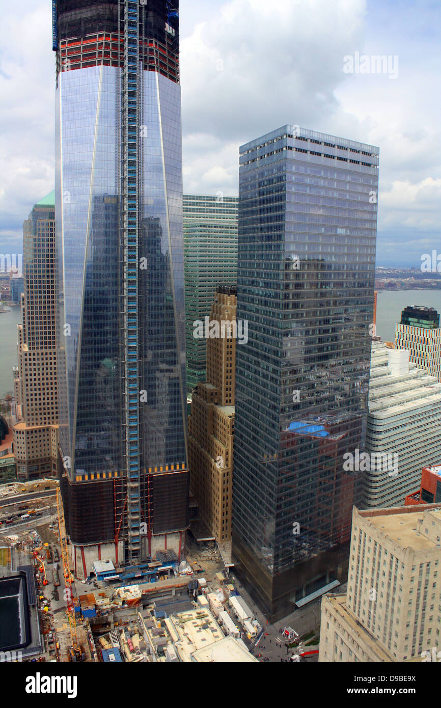 New 7 world trade centre hi-res stock photography and images - Alamy