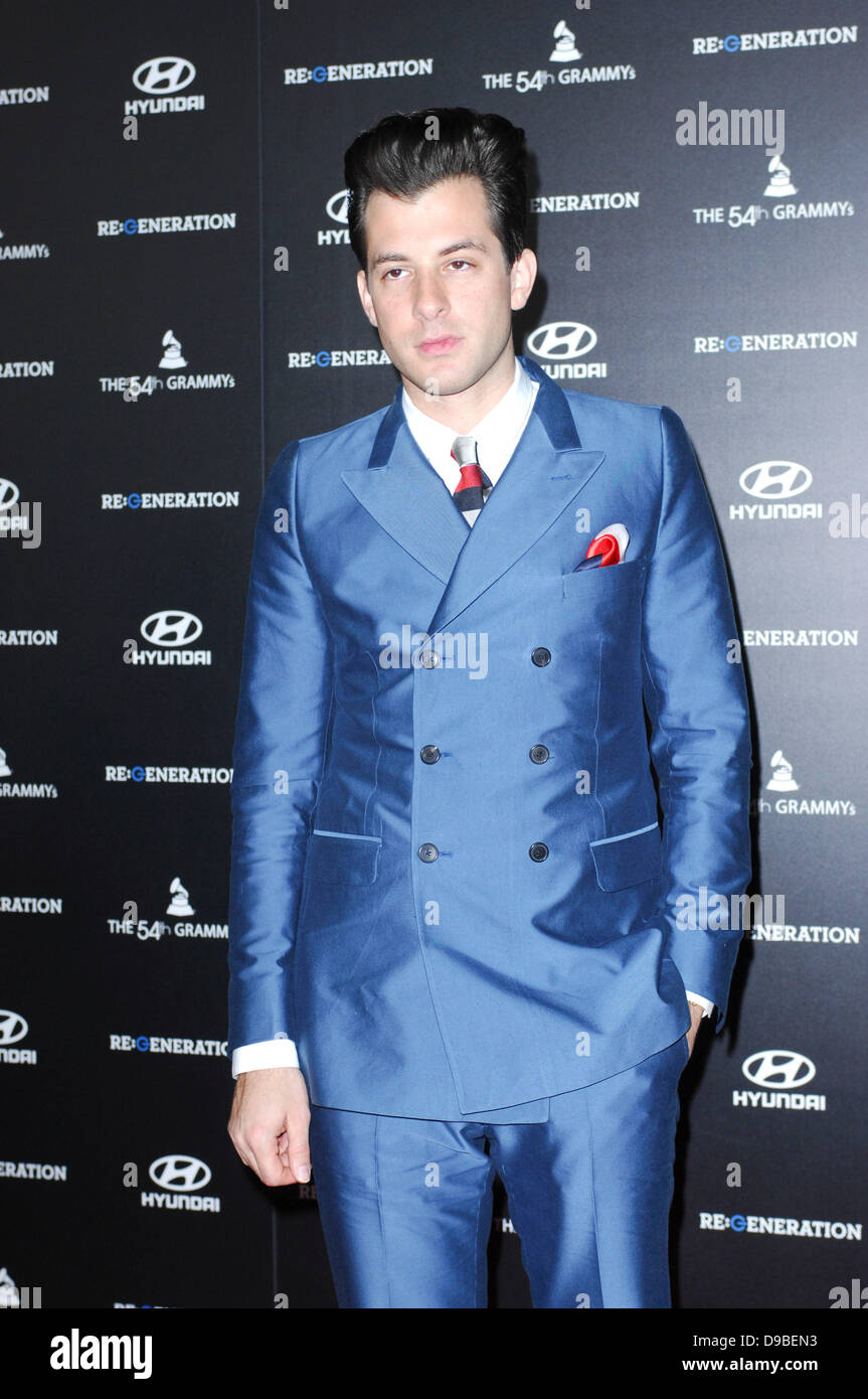 Mark ronson at arrivals hi-res stock photography and images - Alamy