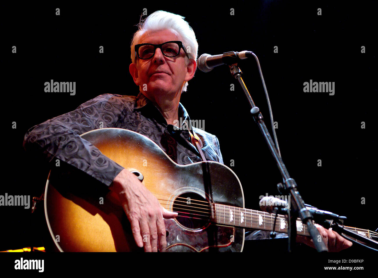 Nick lowe hi-res stock photography and images - Alamy