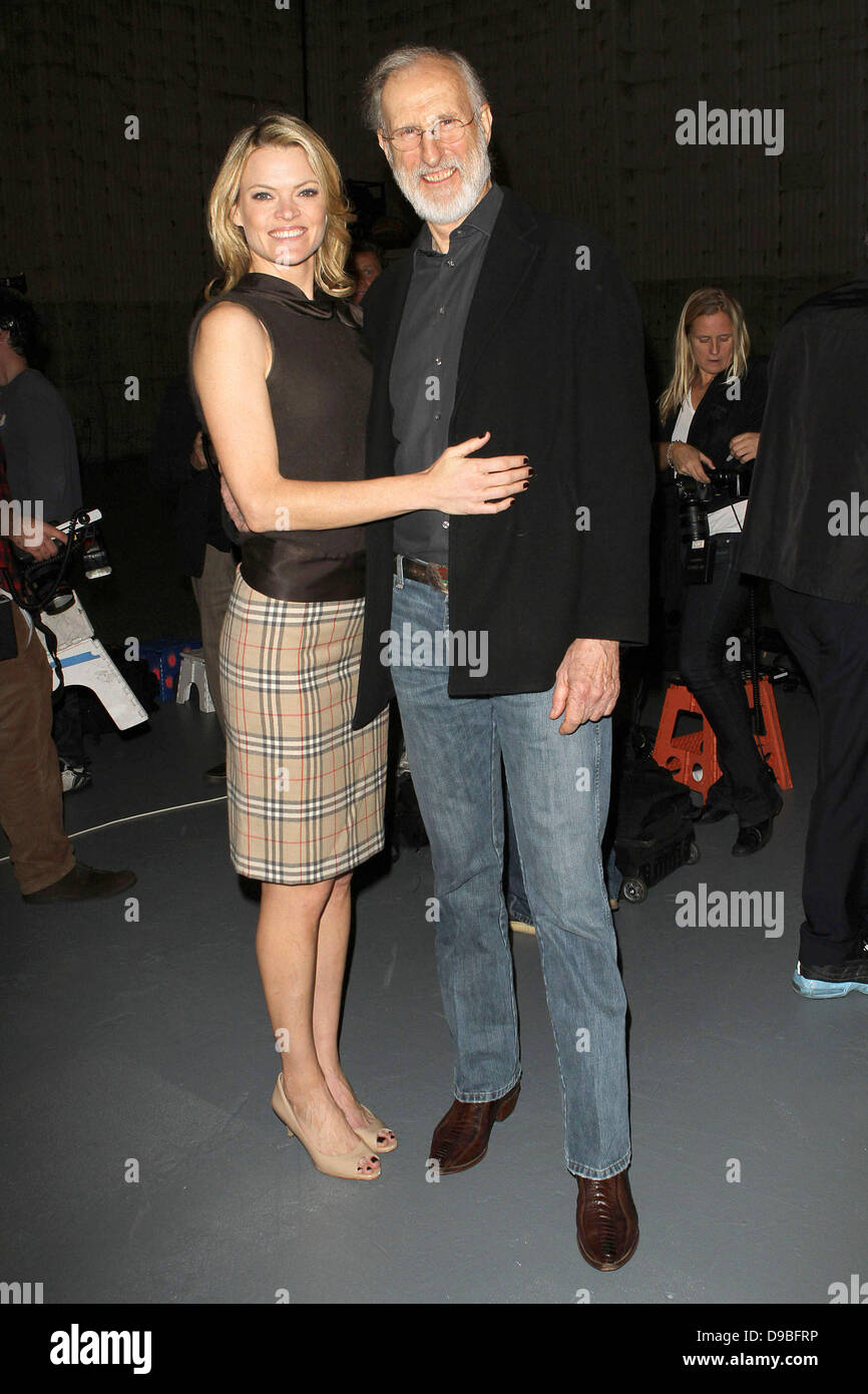 Missi Pyle, James Cromwell, at the Commendation from The City of Los ...