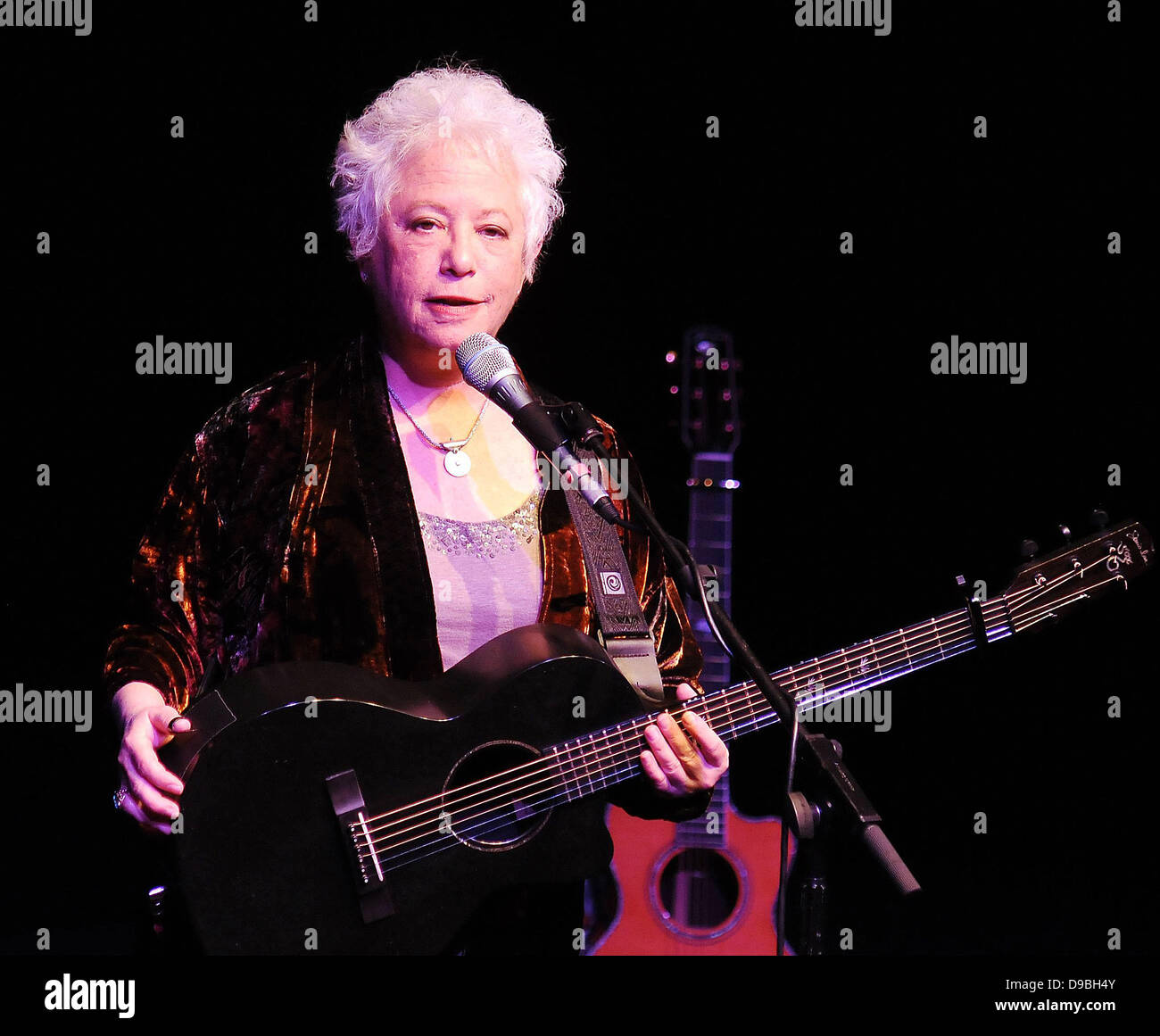 Iconic American singer/songwriter Janis Ian performs at Vicar Street ...