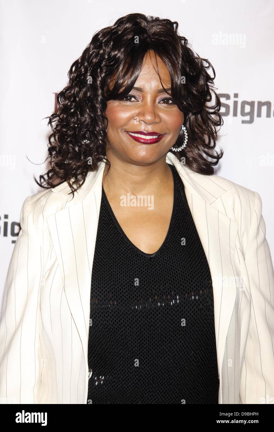 Tonya Pinkins The Pershing Square Signature Center Opening Gala ...
