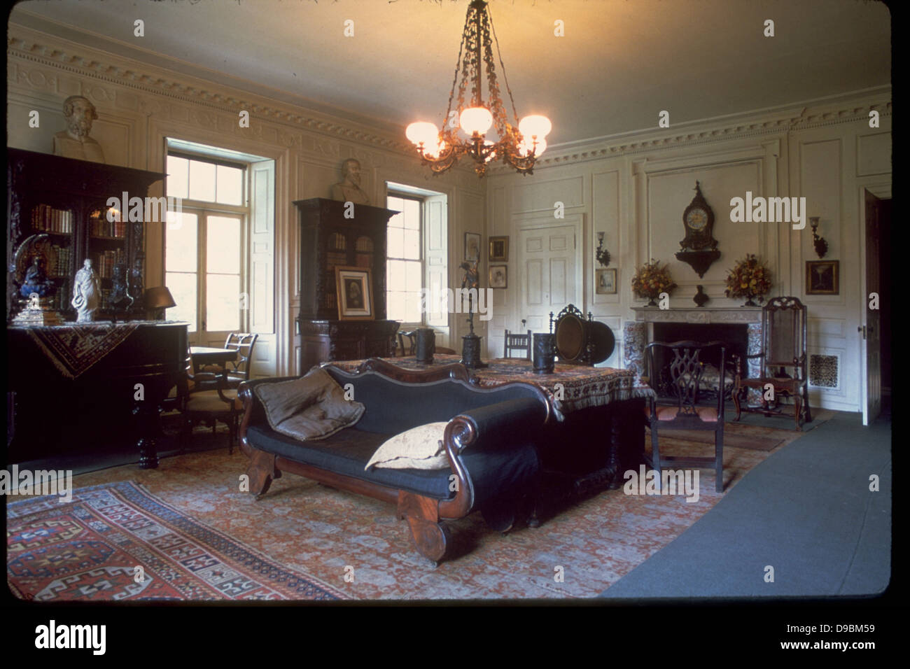 Longfellow National Historic Site, located in Cambridge, Massachusetts ...