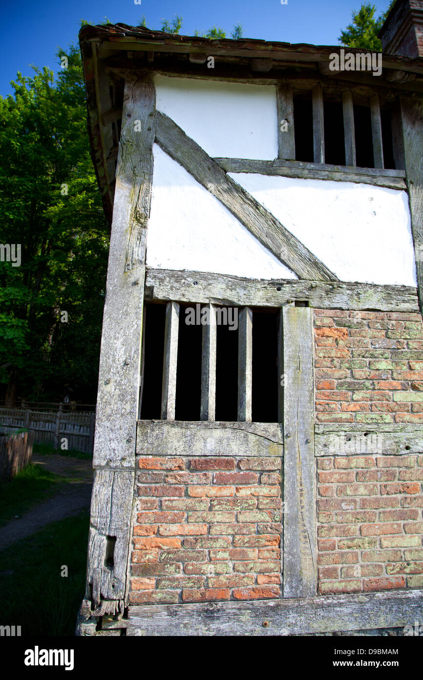 Detail of exterior diamond-section mullions / windows of Pendean, a ...