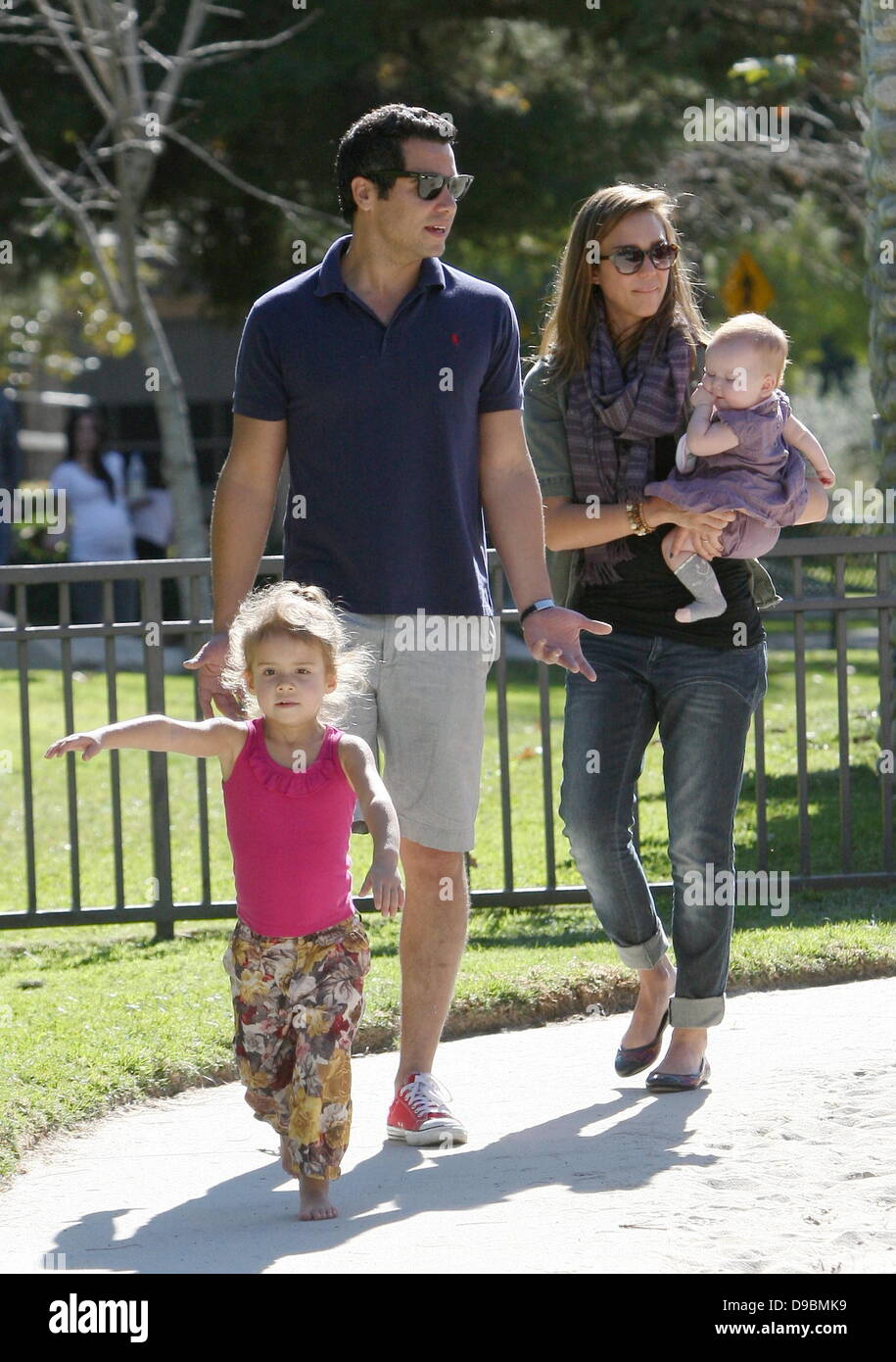 Jessica Alba and Cash Warren take their children Honor Marie Warren and ...