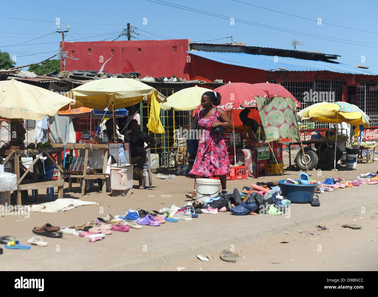 Mozambique shops hi-res stock photography and images - Alamy