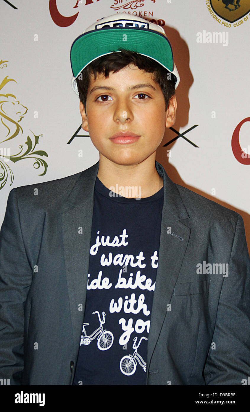 Matt Hunter Maksim Chmerkovskiy celebrates his birthday with friends at ...