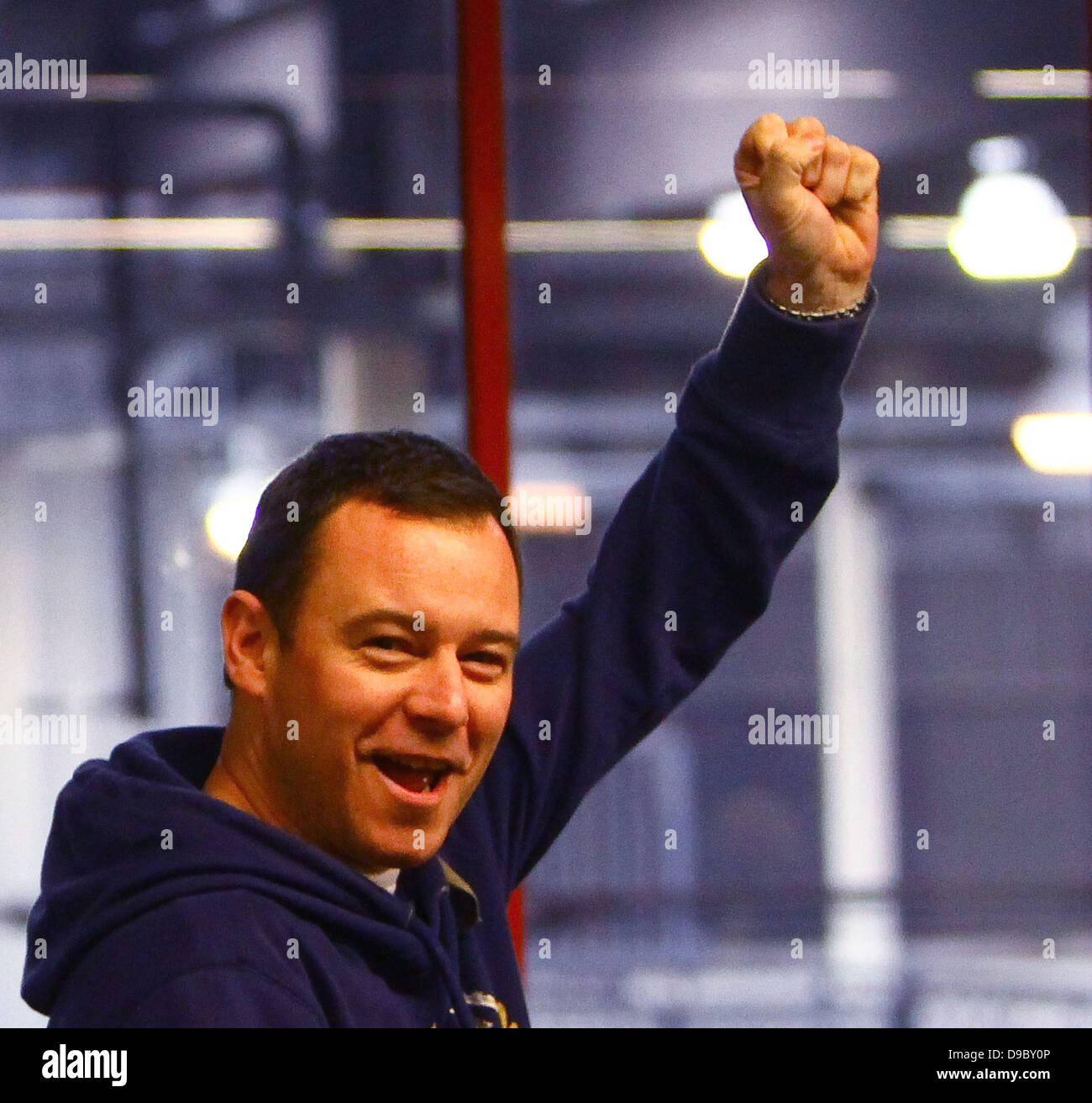 Andrew Lancel The cast of Coronation Street arrive at Euston Station to ...