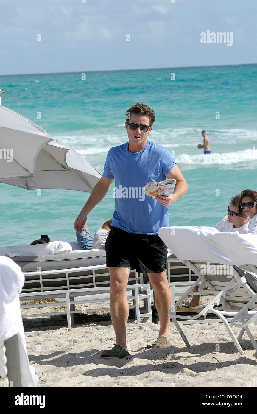 Billy bush hi-res stock photography and images - Alamy