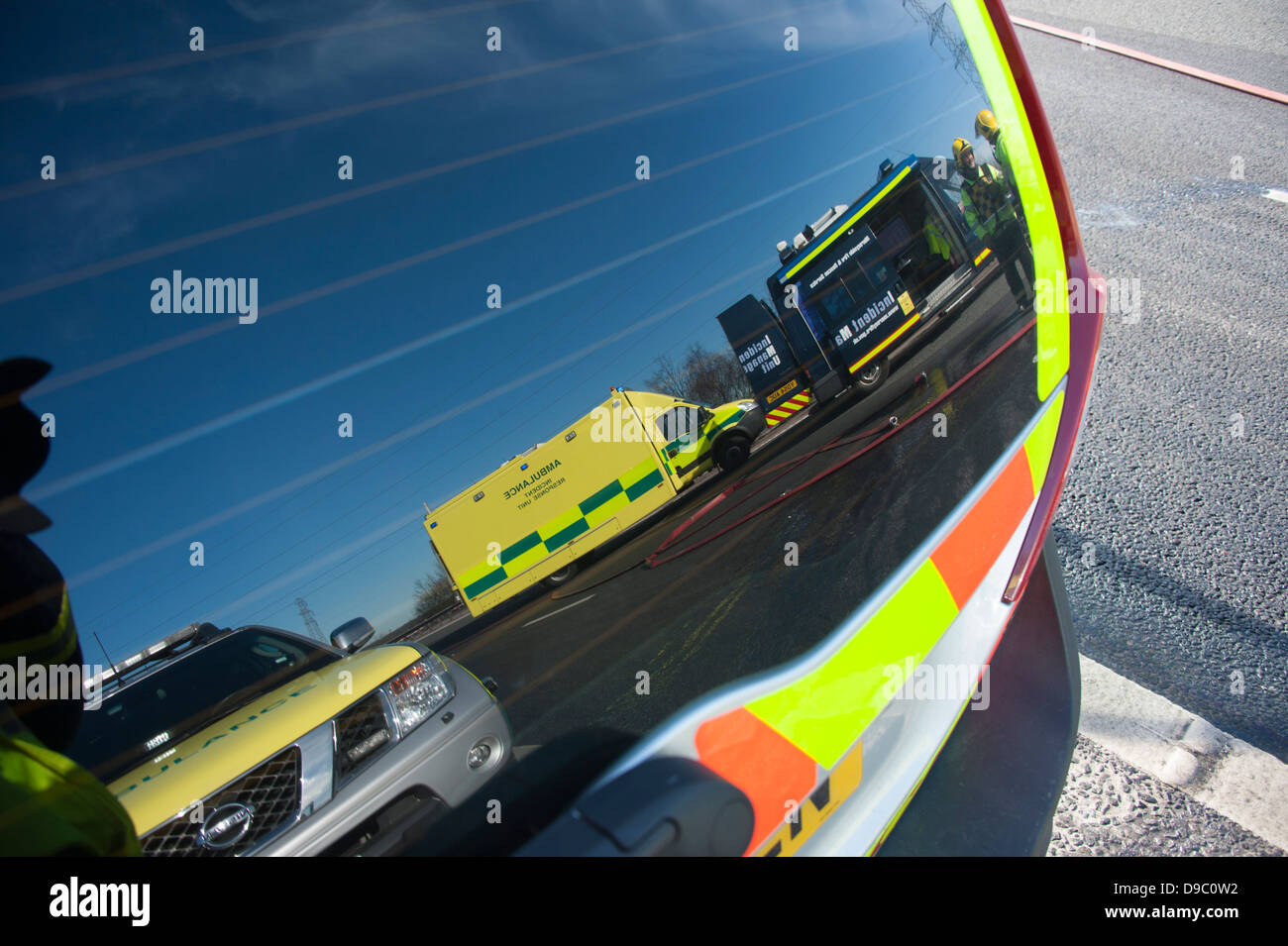Fast ambulance hi-res stock photography and images - Alamy