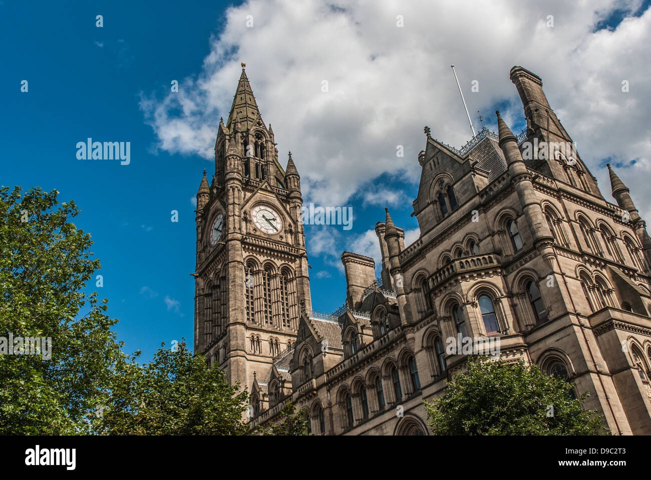 Tower of manchester town hall hi-res stock photography and images - Alamy